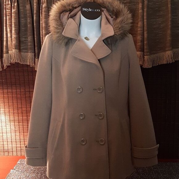 attention | Jackets & Coats | Attention Womans Hooded Wfur Vintage Tan ...